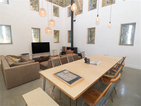 Tithe Barn Historic Stays