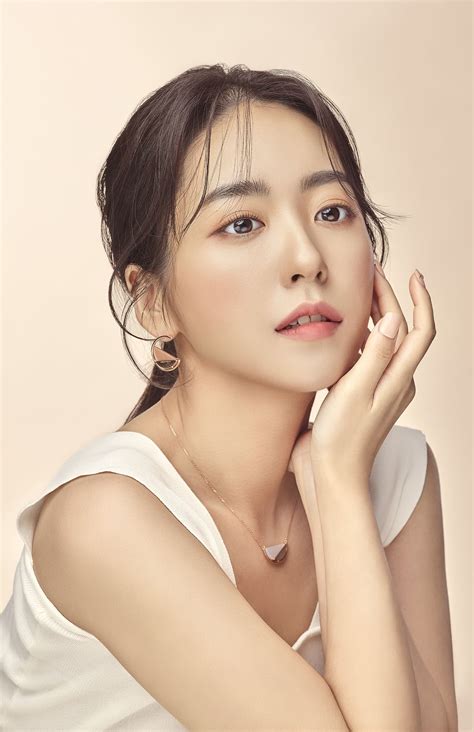 뉴스킨 모델 화보 촬영 밀크티스튜디오 Beauty Shoot Beauty Beauty Makeup