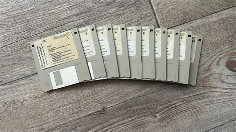 Microsoft Windows 3 11 For Workgroup Originální Diskety Kniha Aukro