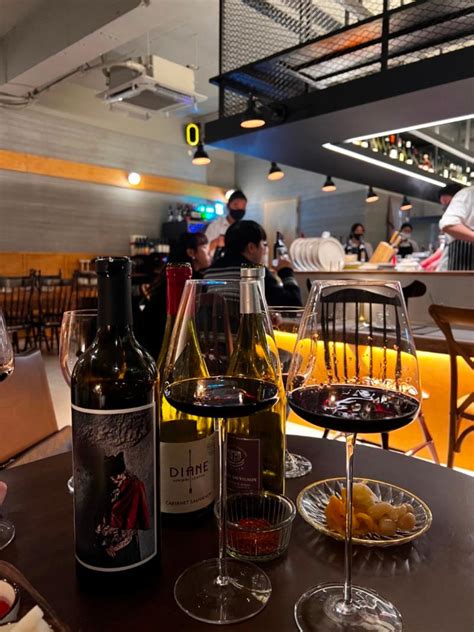 맛집 레스토랑 데이트 가볼만한곳 존맛 웨이팅 재방문 핫플 와인바 다이닝 스테이크 포블로그 블로그 체험단 마케팅 서비스