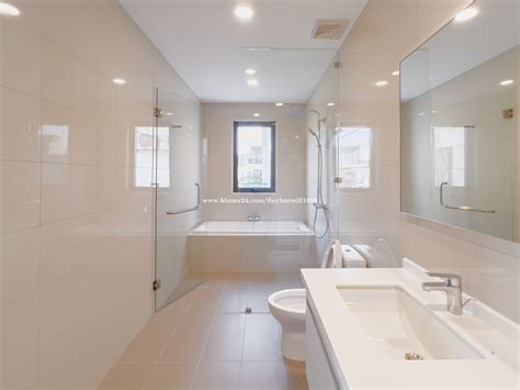 វីឡាឧត្ដមក្នុងបុរីច័ន្ទគីរី លក់បន្ទាន់ខ្លាំង តម្លៃពិសេស មួយគ្មានពីរ Price 430000 00 In