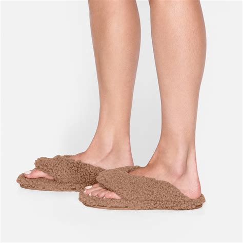 Teddy Slipper Tigers Eye Skims