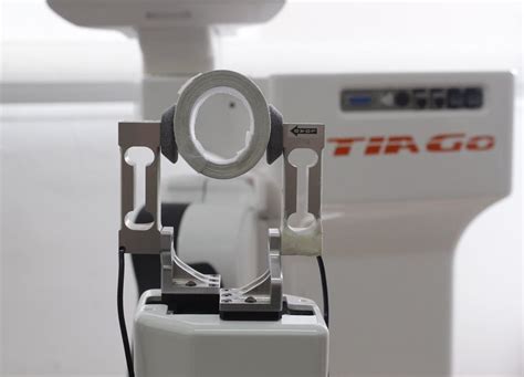 Grasping A Soft Object With Tiagos Sensorized Parallel Jaw Gripper