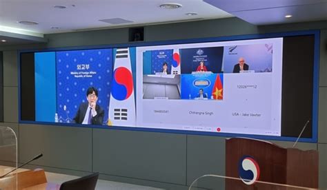 韩美日等7国副外长共商抗疫 韩联社