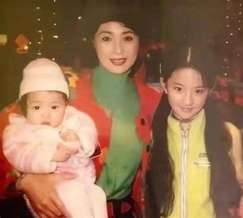 盘点那些至今未婚的大龄女明星，多人情史复杂，最小居然也35岁许晴李若彤刘亦菲