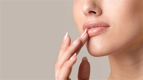 How To Get Rid Of Psoriasis On Lips With 5 Effective Natural Solutions