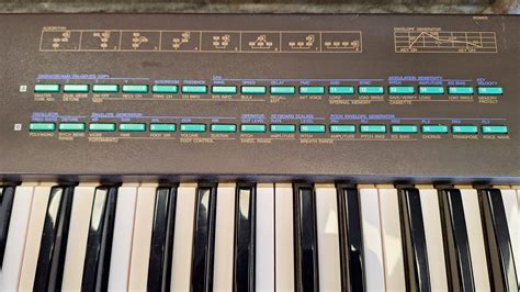 Yamaha Dx21 61 Key Digital Programmable Algorithm Synthesizer Inc Flightcase 1985 Music 2000 Ltd