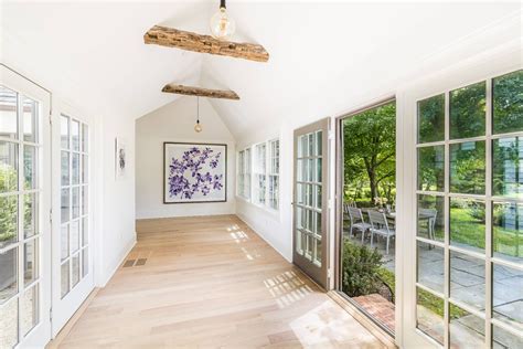 1751 Scuttle Hole Rd Bridgehampton Ny 11963 Out East