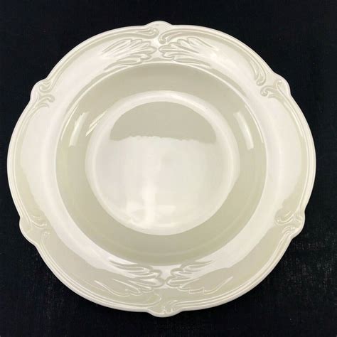 Gien Rocaille Rimmed Soup Bowl Plate Ivory Embossed Made In France Ebay