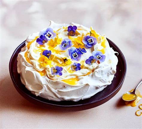 Lemon Curd Pavlova Recipe Pavlova Lemon Curd Pavlova Showstopper