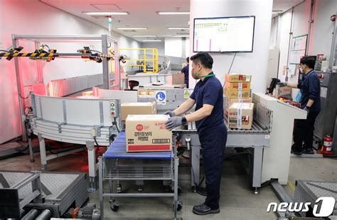 공항철도 수화물 공항으로 옮겨드려요 뉴스1