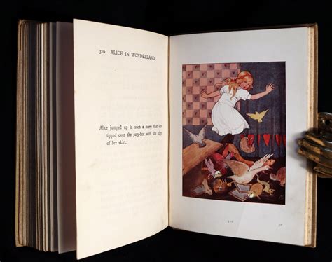 1920 Rare Book Alices Adventures In Wonderland With Coloured Illust