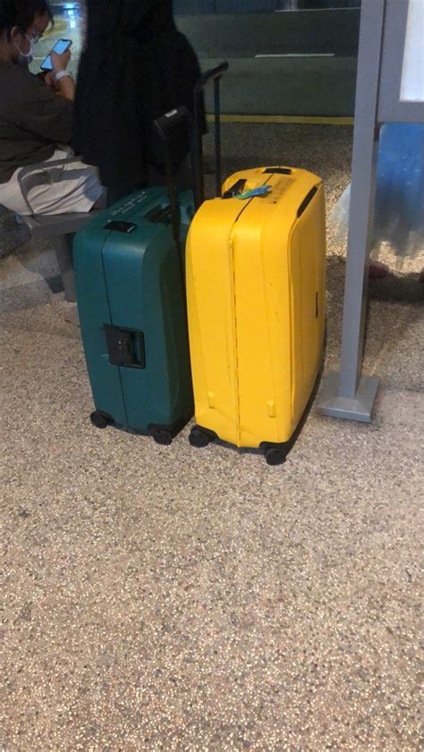 Samsonite made in Europe Hardcase 69cm (Green Only), Hobbies & Toys ...