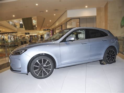 问界m5外观实拍高清大图问界m5 2022款 M5 Ev 后驱标准版天青蓝第8张图片大全太平洋汽车