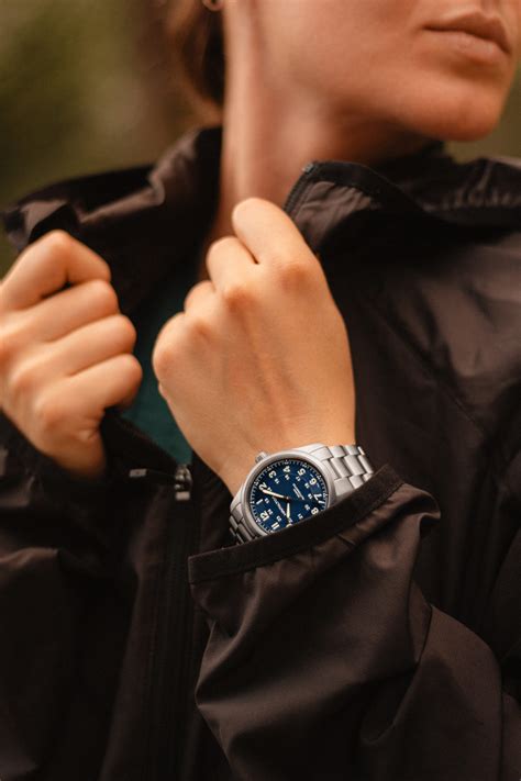 Hamilton Drops Two New Executions Of The Khaki Field Titanium Watchtime Usas No1 Watch