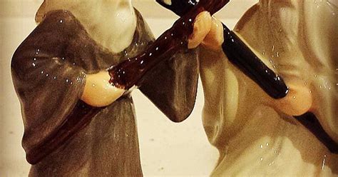 Because They Are Salt And Pepper Shakers Imgur