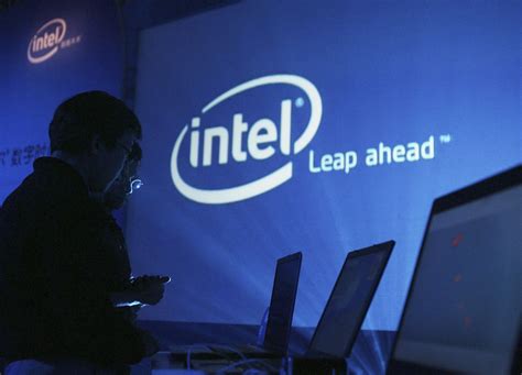 What Are Meltdown And Spectre Critical Cpu Flaws In Intel Amd Arm Chips Put Millions At Risk