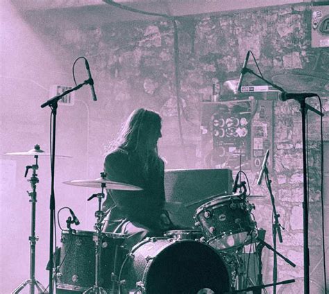 Concert Review The Gardens Full On Assault Ktsw 89 9
