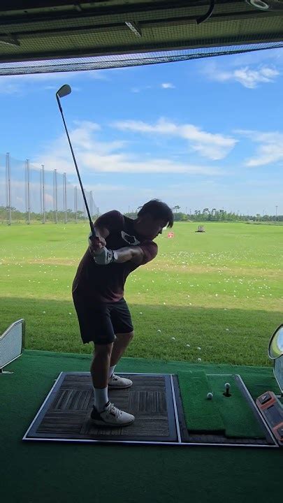 비가 지나간뒤 굉장히 더운 솔라고cc연습장에서아이언샷golfkpgakpga투어프로골프스윙내꿈은장타왕이유호프로페인터골프아이언샷아이언스윙페이드페이드스윙