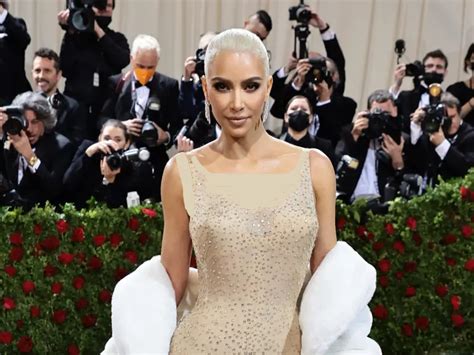 کیم کارداشیان گردنبند الماس و یاقوت ارغوانی پرنسس دایانا را ۱۹۷ هزار