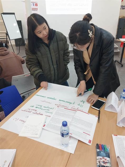 Хариуцлагатай сонгогч сургалт зохион байгуулагдсаар байна