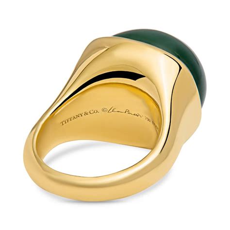 Tiffany And Co Elsa Peretti Oval Cut Jade Cabochon 18 Karat Yellow