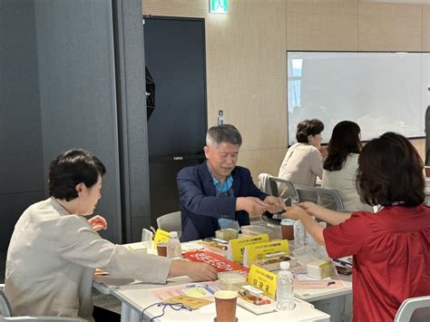 고령층 디지털금융 사각지대 해소 2금융권 나섰다 파이낸셜뉴스