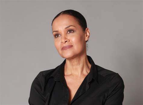 Ex Miss Nancy Neede ‘blijf Trouw Aan Jezelf Ongeacht Wat Anderen