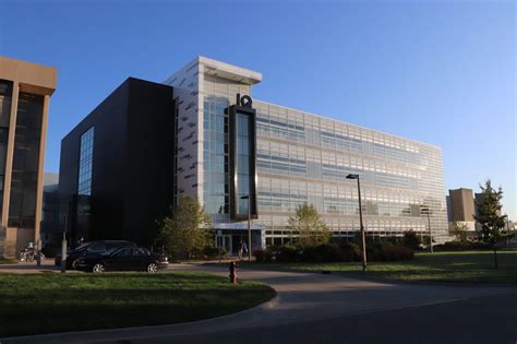 About Advanced Molecular Imaging Facility