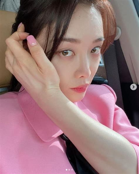 송혜교한테 머리 뜯겼는데…김히어라 또 머리채 잡혔네 텐아시아