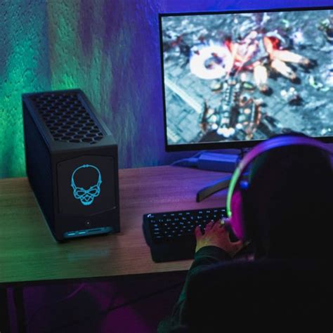 Intel Nuc Extreme Barebone Kit Amman Jordan Pccircle