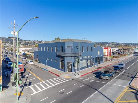 7200 7210 International Blvd Oakland Ca 94621 Retail For Sale Loopnet