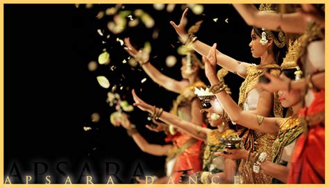 Moninich Pheng Cambodian Khmer Apsara Dance