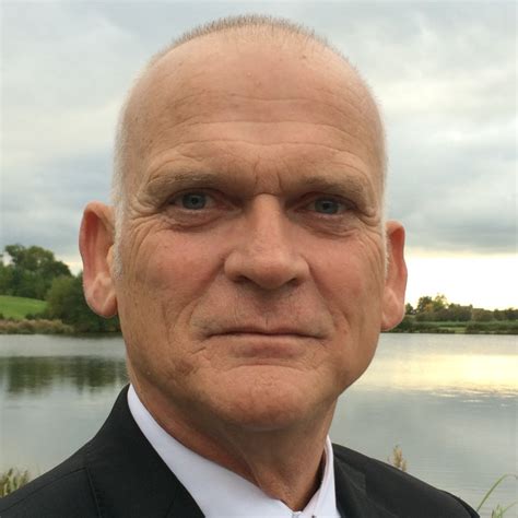 Etienne Rossouw Linkedin