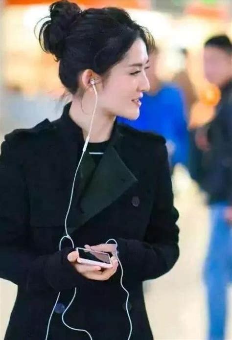 謝娜產後回歸《快樂大本營》？其實是未播花絮 每日頭條