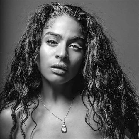 Jessie Reyez Youtube