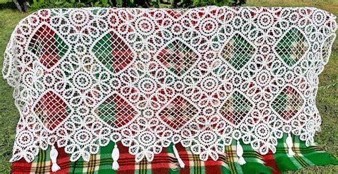 Покривка за легло плетиво на една кука дантела Плетиво бродерия Ръчно изработени Нова