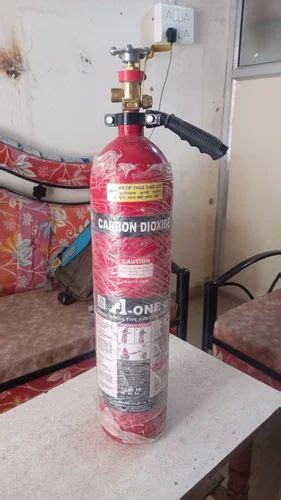 9 Kg Amc Fire Extinguisher Service At ₹ 50 In Pune Id 2850799010591
