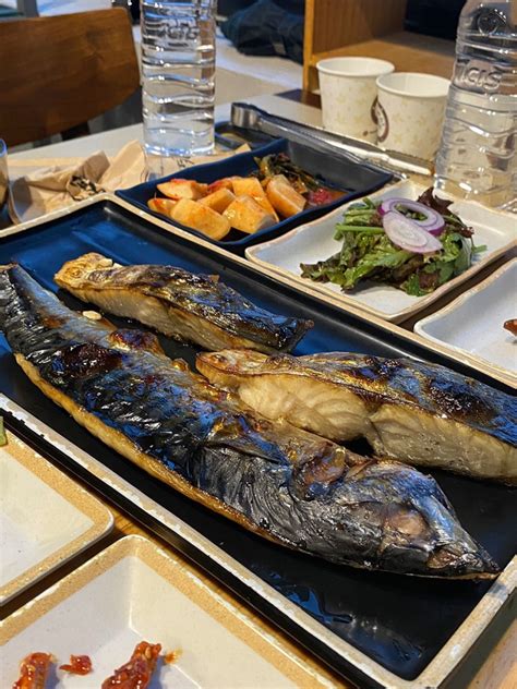 용인 화덕 생선구이 맛집 산으로간고등어 산간고 웨이팅 후기 삼치구이 고등어구이 직화제육 네이버 블로그