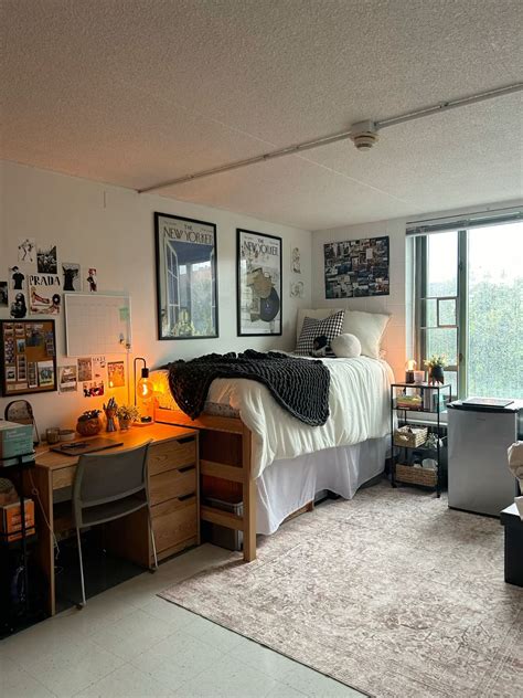 Fordham University Nyc College Dorm City Aesthetic College Dorm Room