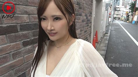 [npjs 010] 中出し＆ごっくん マッチングアプリでゲット！！ 出会って超速ホテルin即ハメ！美人妻は即効型の都合のイイ絶倫タダマンビッチだった。 絶倫妻 れいなさん。 High