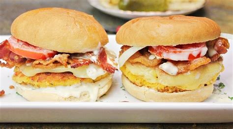 Low Carb Bacon Ranch Chicken Sandwiches My Table Of Three My Table Of
