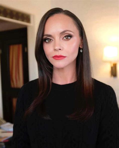 Christina Ricci Net Worth Height Weight Age Affairs Wiki Facts