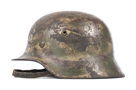 SE62 M40 Heer single decal helmet in three-tone camouflage – fjm44