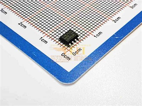 AT24C04C SSHM T ای سی عماد الکترونیک