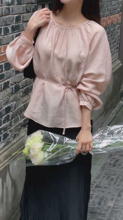 달리호텔 데일리하면서 여성스럽게 입기 좋은백 리본 포인트의 블라우스 데이트룩 하객룩 데일리룩코디 Lookbook 봄준비 Youtube