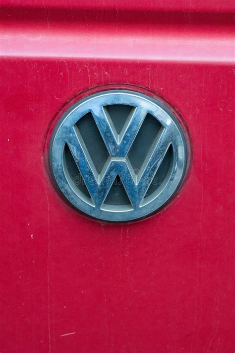 Vw Volkswagen emblem editorial photography. Image of automotive - 115370452