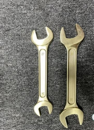 Single Spanner Size 30 X 32 Mm Non Sparking Double Open End Spanner