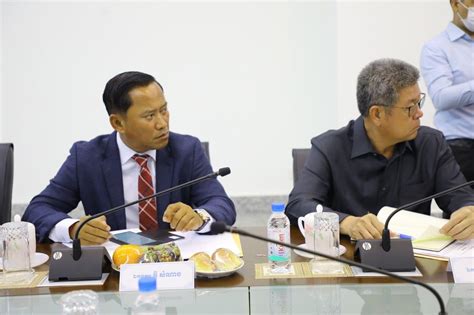 សម្តេចកិត្តិសង្គហបណ្ឌិត ម៉ែន សំអន អញ្ជើញដឹកនាំកិច្ចប្រជុំគណៈកម្មការរៀបចំអង្គកឋិនទានដង្ហែ