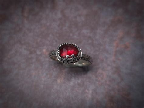 Garnet Spider Web Halloween Silver Ring Size 75 Unique Spooky Silver Womens Jewelry Etsy